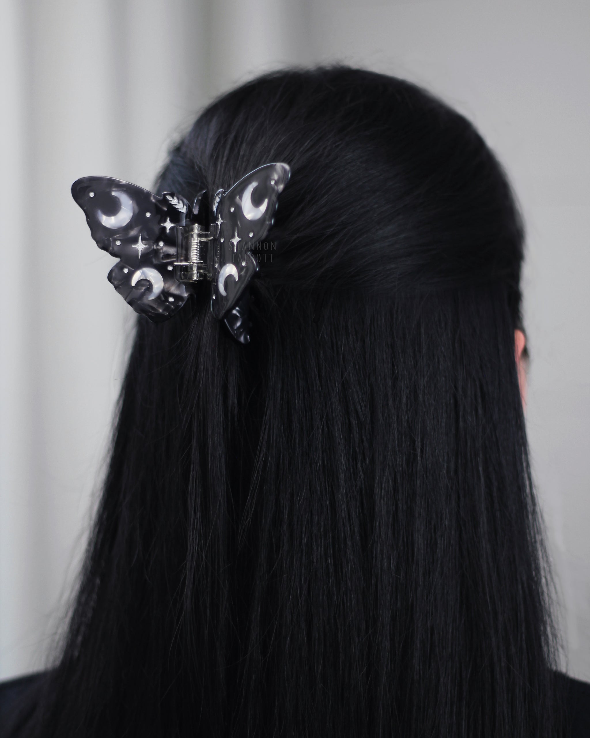 Midnight Moth Hair Claw - Silver – Shannon Talbott
