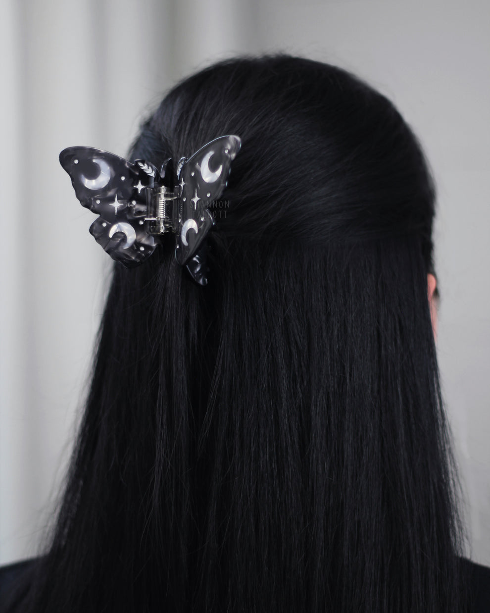 Midnight Moth Hair Claw - Silver – Shannon Talbott